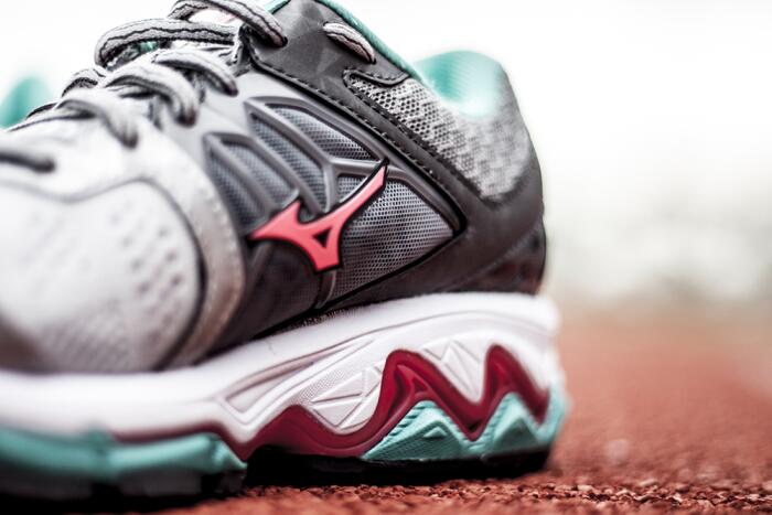 Mizuno Wave Horizon: Experience a New Vista of Cushioning and Stability