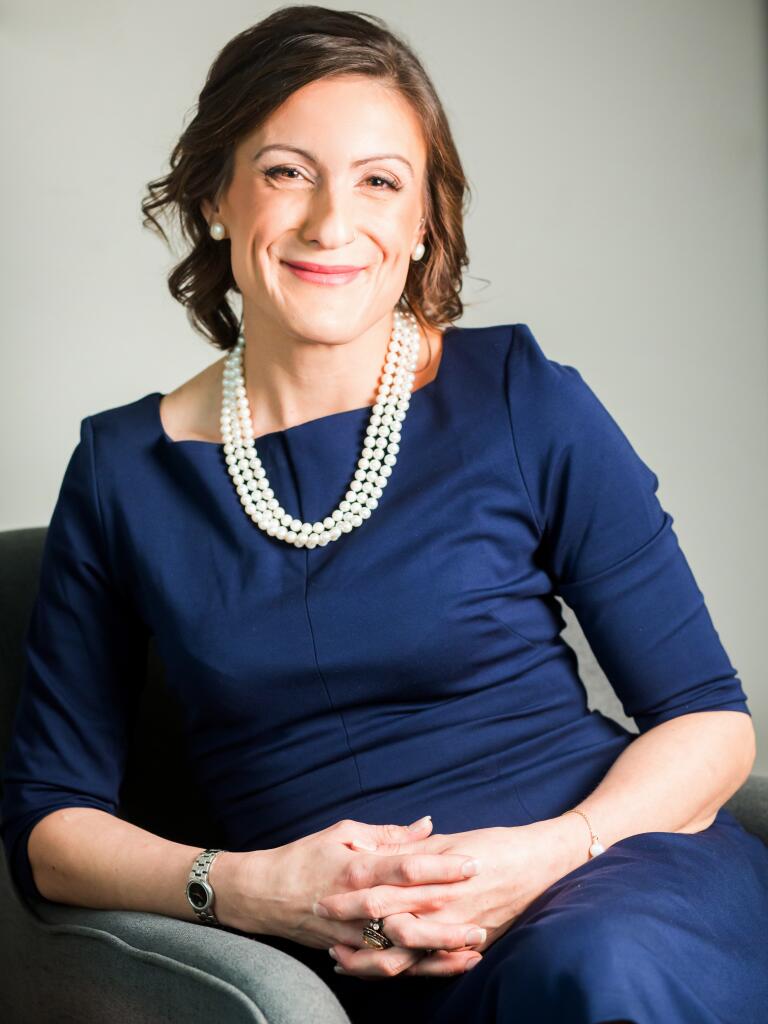 Liz Vennum - Hull & Chandler